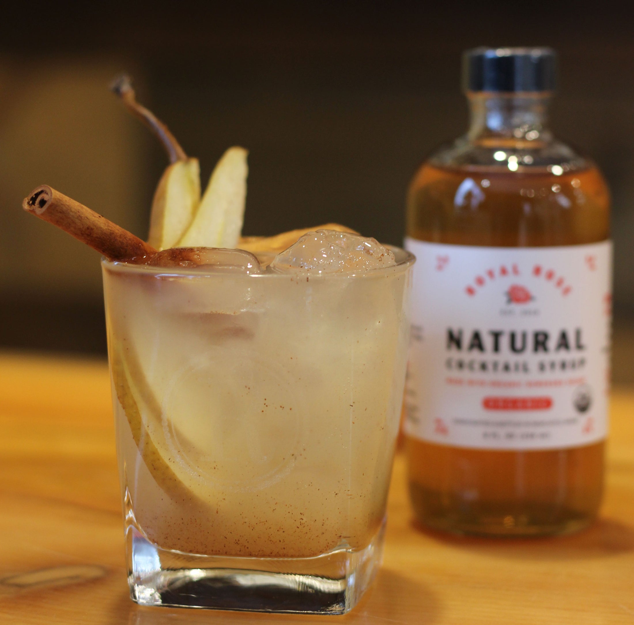 Pear Cinnamon Spritz Mocktail – Royal Rose Syrups